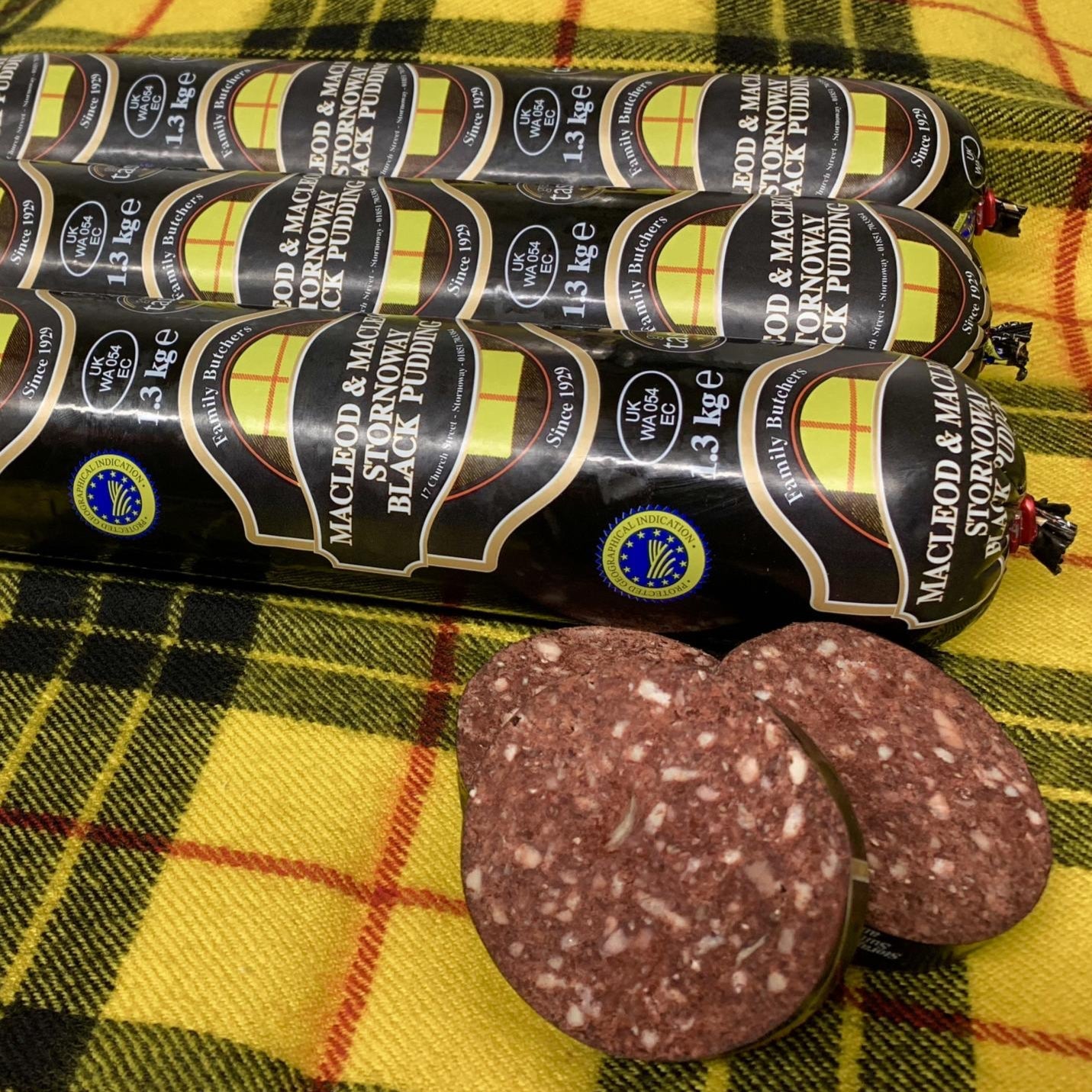 MacLeod and MacLeod 'Original' Stornoway Black Pudding 1.36kg – Rowies